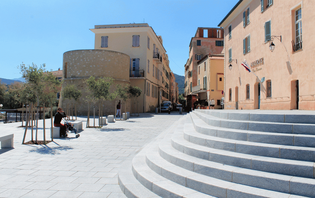 Place et abords de la Mairie - Città UP